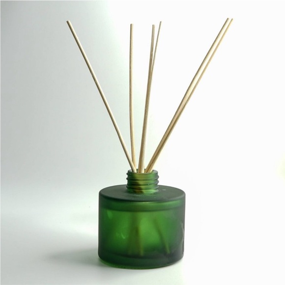 landon tyler | Accents | Landon Tyler Nwt Toffee Apple Reed Diffuserer ...